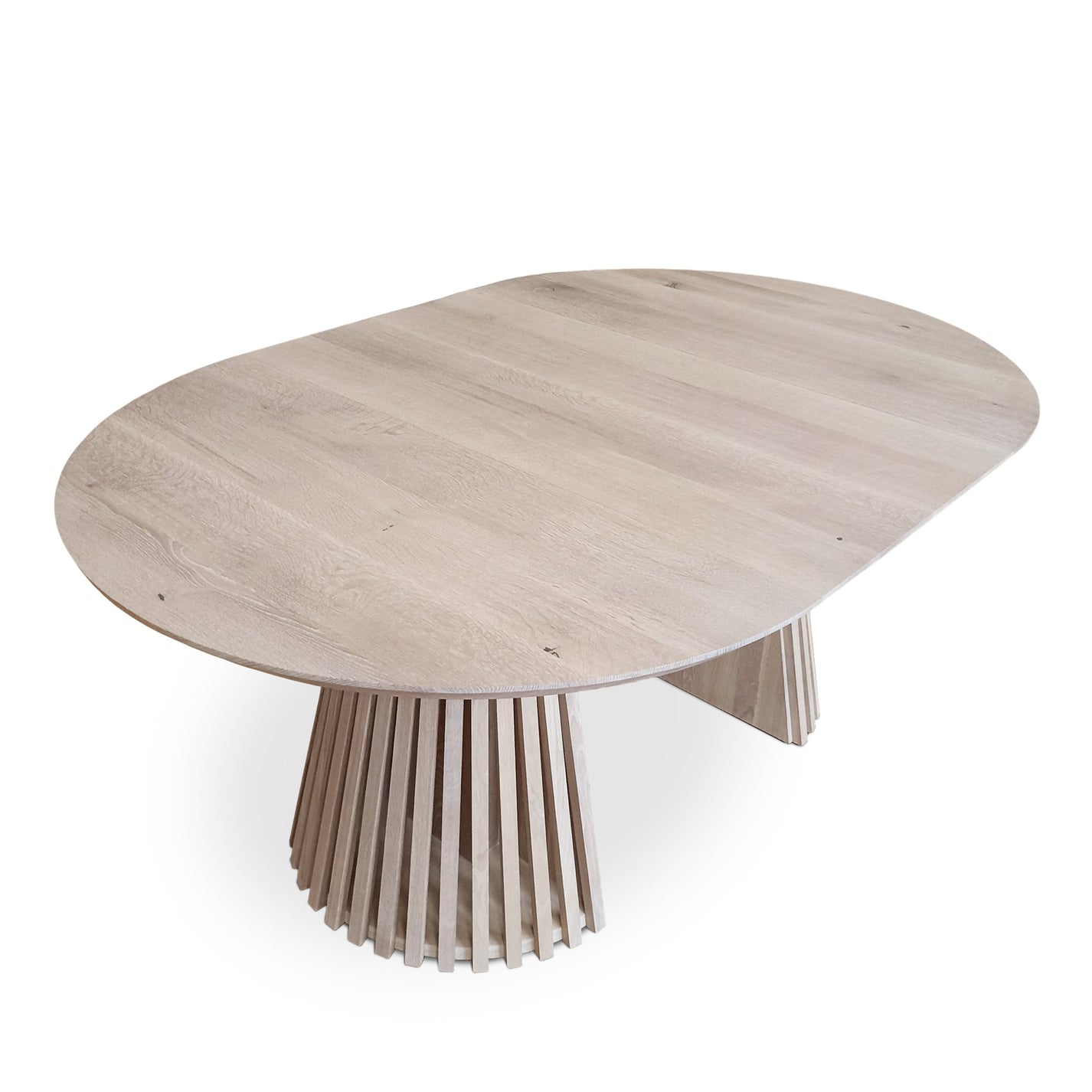Vivien Extendable Round Dining Table in Cotton Oak | S10Home