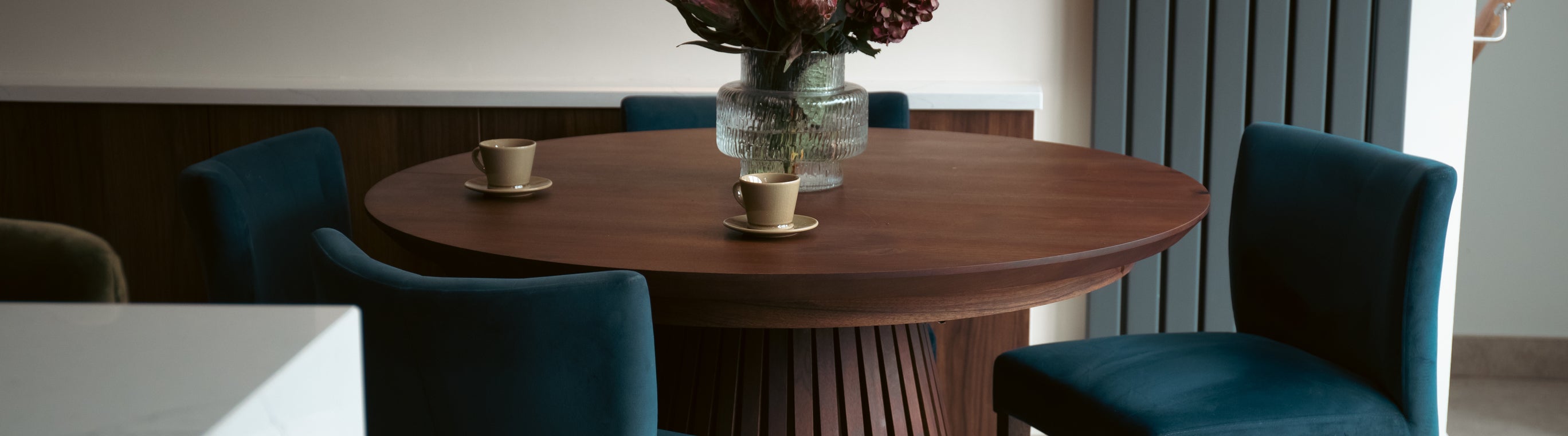 Round Dining Tables | Handcrafted & Solid Wood | Extendable | S10Home